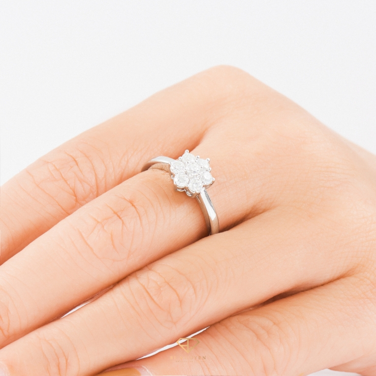 Flower Cluster Ring - Bi Nguyen